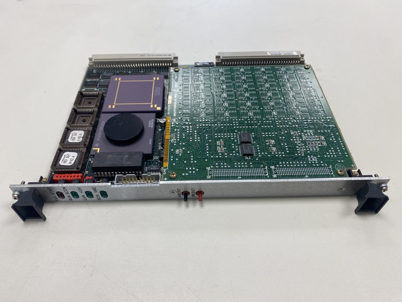 Motorola Motorola MVME167 VME BUS SINGLE BOARD COMPUTER 01-W3632B-01F, 01-W3690B-01D MVME167 ...